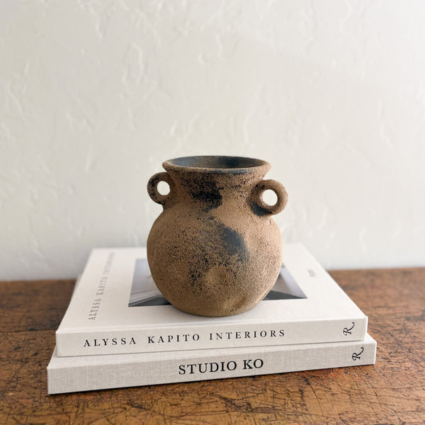 Modern Rustic Home Accents - Binx Ceramic Vase – Rare Earth Mercantile